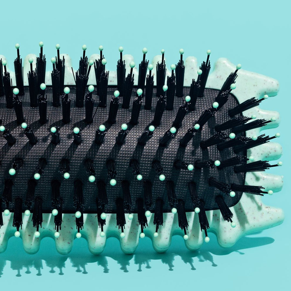 Bounce Curl Define EdgeLift Styling Brush- Available at Curl Care ...